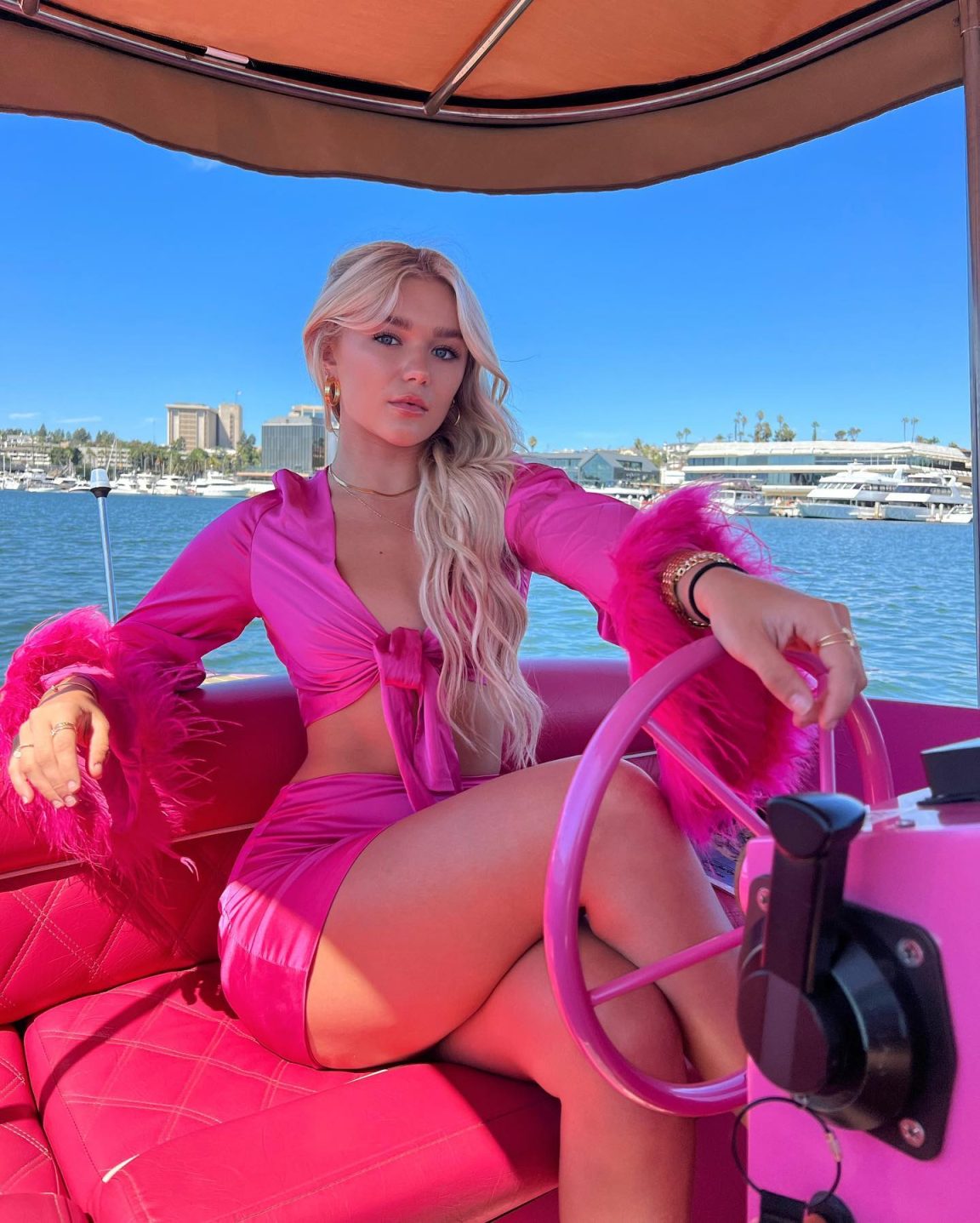 Katie Sigmond : Fashion Icon