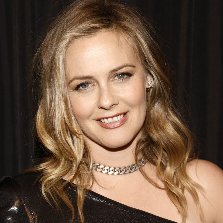 Alicia Silverstone Animal Welfare Photoshoot For PETA